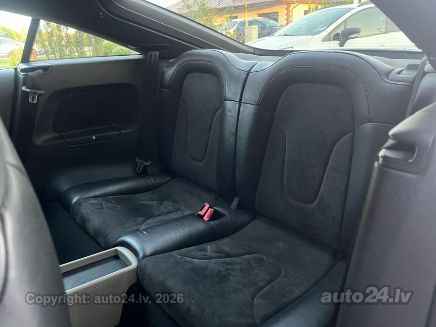 White Audi TT 2012 in Tartu, with an engine capacity of 2.00 L and mileage of 236 thousand km for 12900 €, photo 15 on AUTOMOTO.COM.LV