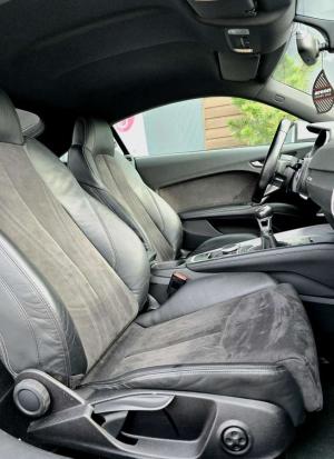 Balts Audi TT 2014 Tauragė, ar dzinēja tilpumu 2.00 L un nobraukumu 272 tūkst. km par 11900 €, foto 17 vietnē AUTOMOTO.COM.LV