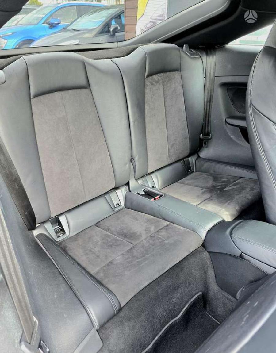 Balts Audi TT 2014 Tauragė, ar dzinēja tilpumu 2.00 L un nobraukumu 272 tūkst. km par 11900 €, foto 26 vietnē AUTOMOTO.COM.LV