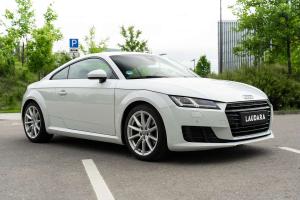 White Audi TT 2015 in Vilnius, with an engine capacity of 2.00 L and mileage of 193 thousand km for 14699 €, photo 9 on AUTOMOTO.COM.LV