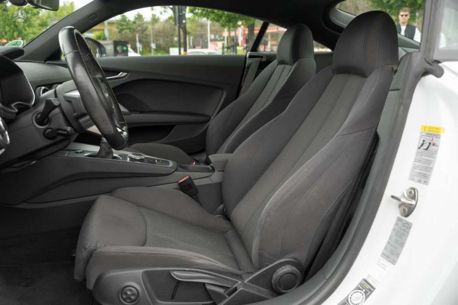 White Audi TT 2015 in Vilnius, with an engine capacity of 2.00 L and mileage of 193 thousand km for 14699 €, photo 14 on AUTOMOTO.COM.LV