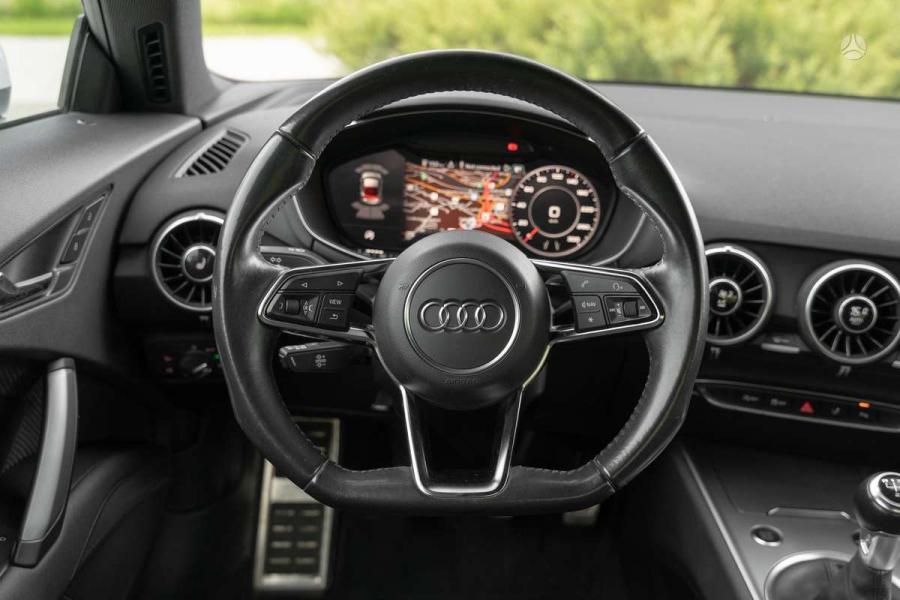 White Audi TT 2015 in Vilnius, with an engine capacity of 2.00 L and mileage of 193 thousand km for 14699 €, photo 18 on AUTOMOTO.COM.LV