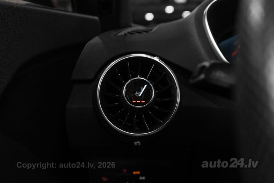 Balts Audi TT 2020 Rīga, ar dzinēja tilpumu 2.00 L un nobraukumu 52 tūkst. km par 31900 €, foto 18 vietnē AUTOMOTO.COM.LV