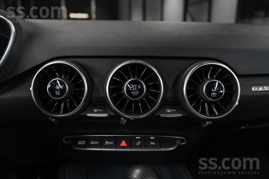 Balts Audi TT 2020 Rīga, ar dzinēja tilpumu 2.00 L un nobraukumu 52 tūkst. km par 31900 €, foto 27 vietnē AUTOMOTO.COM.LV