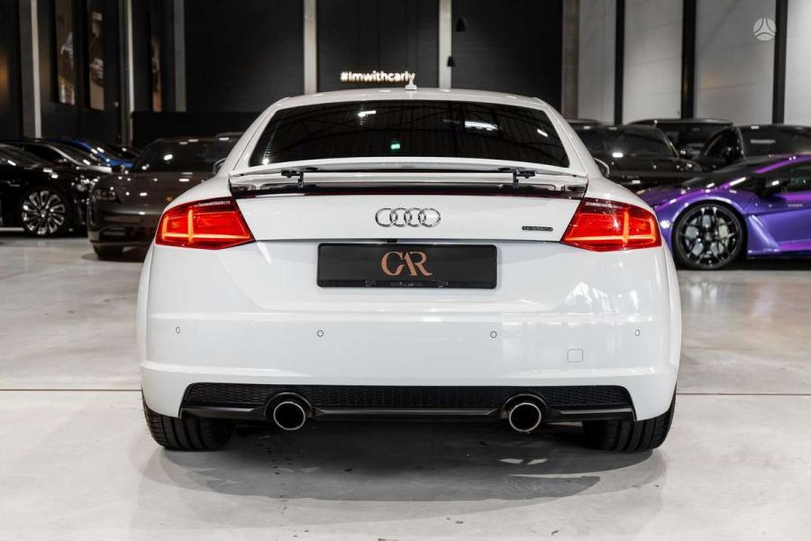 White Audi TT 2020 in Riga, with an engine capacity of 1.98 L and mileage of 52 thousand km for 31900 €, photo 6 on AUTOMOTO.COM.LV