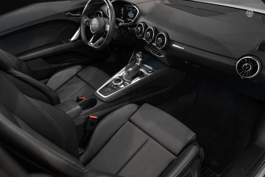 White Audi TT 2020 in Riga, with an engine capacity of 1.98 L and mileage of 52 thousand km for 31900 €, photo 11 on AUTOMOTO.COM.LV