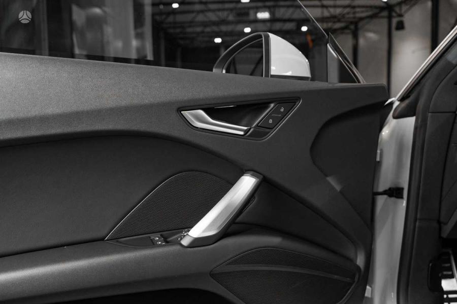 White Audi TT 2020 in Riga, with an engine capacity of 1.98 L and mileage of 52 thousand km for 31900 €, photo 14 on AUTOMOTO.COM.LV