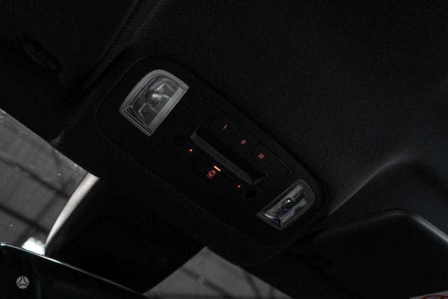 White Audi TT 2020 in Riga, with an engine capacity of 1.98 L and mileage of 52 thousand km for 31900 €, photo 26 on AUTOMOTO.COM.LV