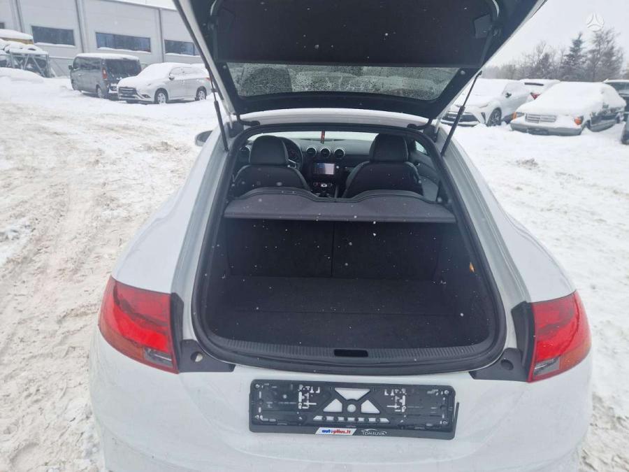 White Audi TT 2014 in Ukmerge, with an engine capacity of 1.80 L and mileage of 85 thousand km for 9849 €, photo 10 on AUTOMOTO.COM.LV