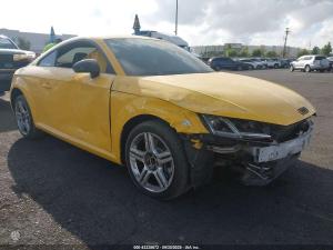 Yellow Audi TT 2017 in Vilnius, with an engine capacity of 1.98 L and mileage of 260 thousand km for 8500 €, photo 3 on AUTOMOTO.COM.LV