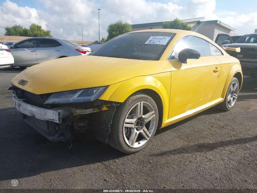 Yellow Audi TT 2017 in Vilnius, with an engine capacity of 1.98 L and mileage of 260 thousand km for 8500 €, photo 4 on AUTOMOTO.COM.LV