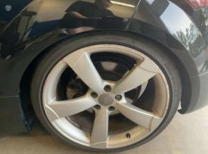 Melns Audi TTS 2008 Viļņa, ar dzinēja tilpumu 1.98 L un nobraukumu 218 tūkst. km par 5900 €, foto 8 vietnē AUTOMOTO.COM.LV