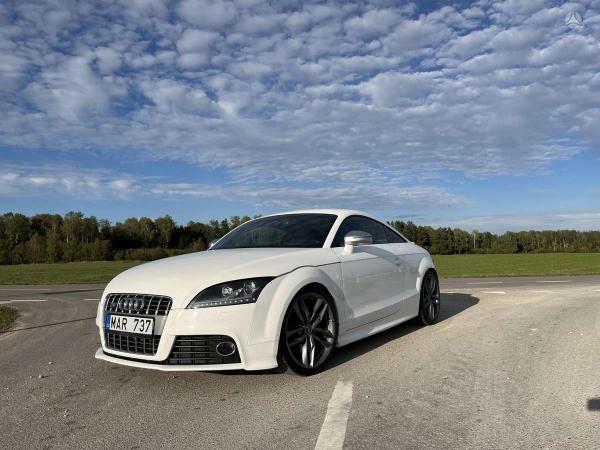 White Audi TTS 2008 in Radviliskis, with an engine capacity of 1.98 L and mileage of 250 thousand km for 11300 €, photo 4 on AUTOMOTO.COM.LV