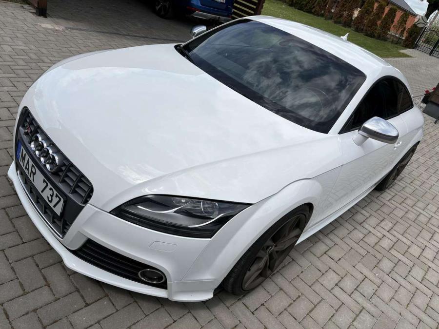 White Audi TTS 2008 in Radviliskis, with an engine capacity of 1.98 L and mileage of 250 thousand km for 11300 €, photo 7 on AUTOMOTO.COM.LV