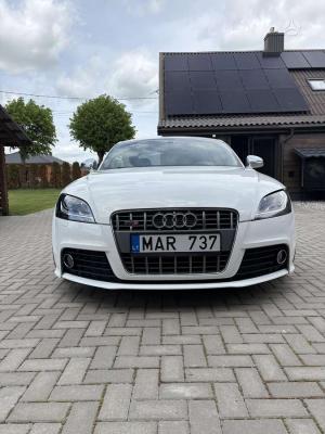 White Audi TTS 2008 in Radviliskis, with an engine capacity of 1.98 L and mileage of 250 thousand km for 11300 €, photo 15 on AUTOMOTO.COM.LV