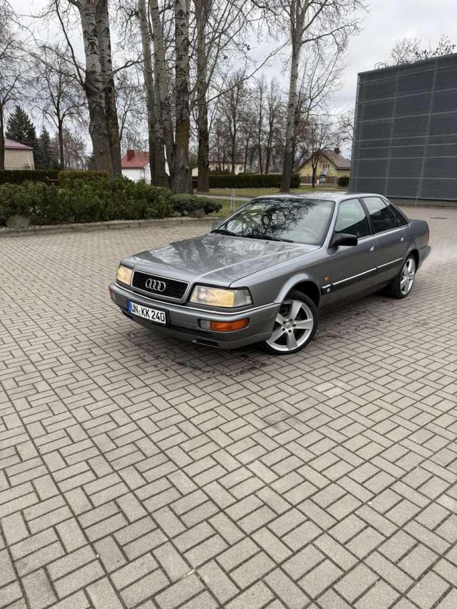 Grey Audi V8 1993 in Marijampole, with an engine capacity of 4.17 L and mileage of 280 thousand km for 6000 €, photo 2 on AUTOMOTO.COM.LV