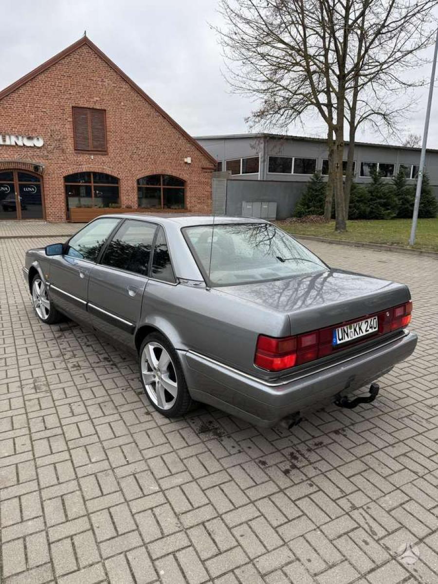 Grey Audi V8 1993 in Marijampole, with an engine capacity of 4.17 L and mileage of 280 thousand km for 6000 €, photo 6 on AUTOMOTO.COM.LV