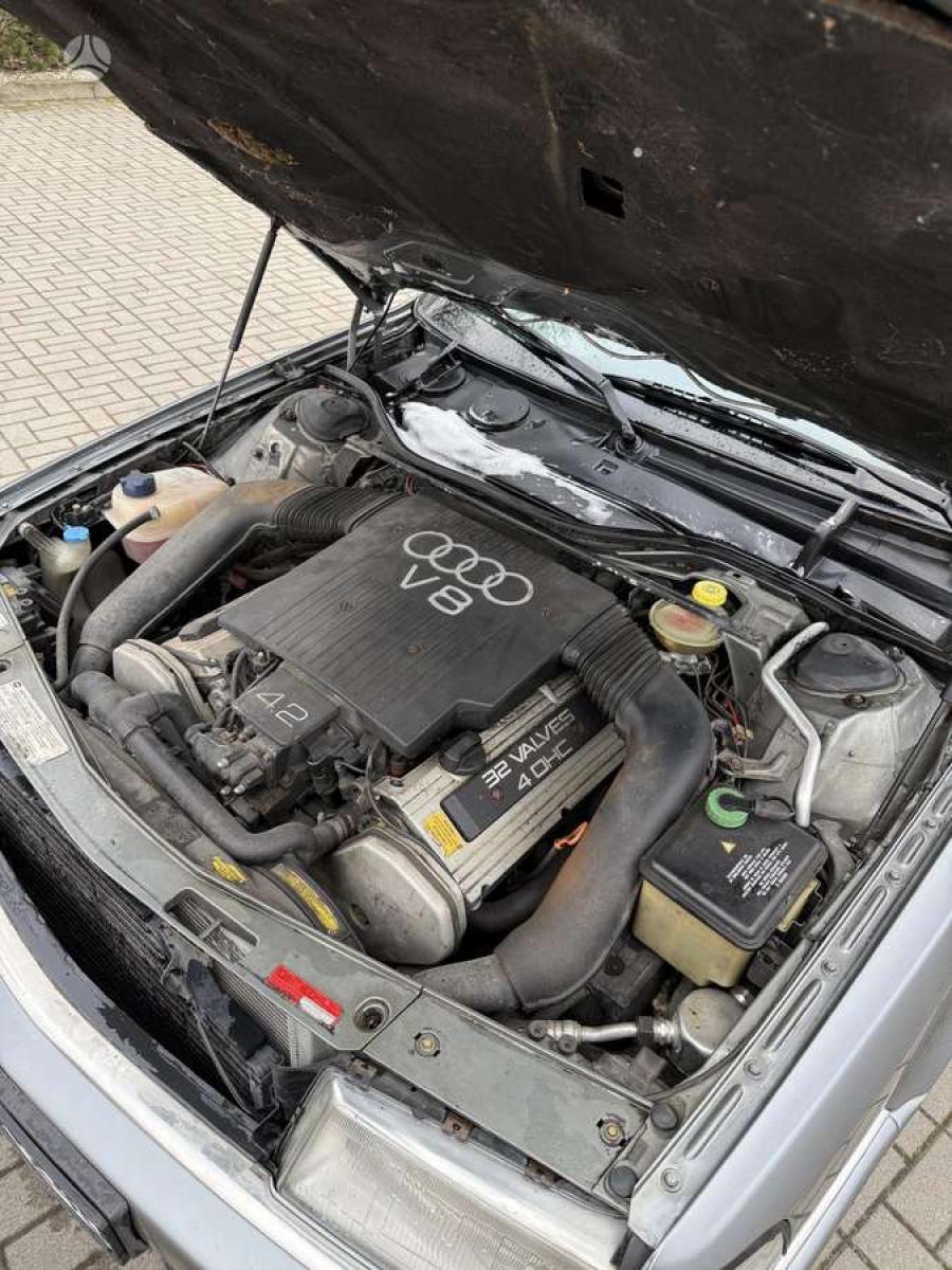 Grey Audi V8 1993 in Marijampole, with an engine capacity of 4.17 L and mileage of 280 thousand km for 6000 €, photo 13 on AUTOMOTO.COM.LV