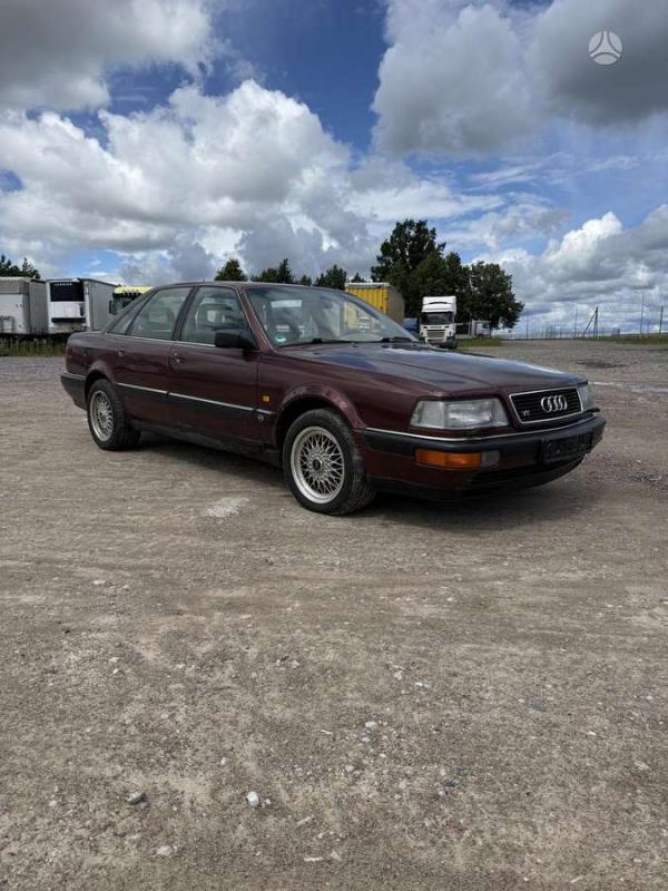 Red Audi V8 1991 in Marijampole, with an engine capacity of 3.56 L and mileage of 280 thousand km for 4900 €, photo 2 on AUTOMOTO.COM.LV