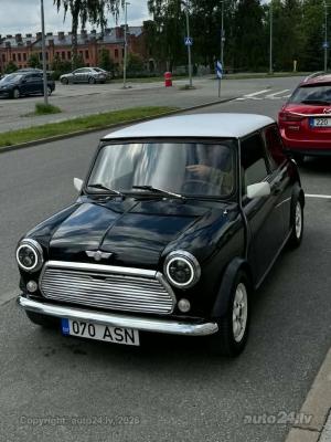 Melns Austin Mini 1985 Tallina, ar dzinēja tilpumu 1.00 L un nobraukumu 0 tūkst. km par 8000 €, foto 3 vietnē AUTOMOTO.COM.LV