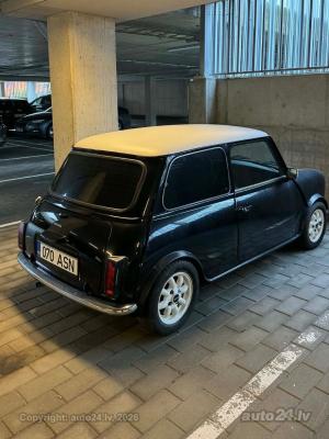 Melns Austin Mini 1985 Tallina, ar dzinēja tilpumu 1.00 L un nobraukumu 0 tūkst. km par 8000 €, foto 4 vietnē AUTOMOTO.COM.LV