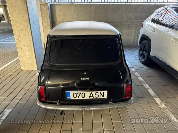 Melns Austin Mini 1985 Tallina, ar dzinēja tilpumu 1.00 L un nobraukumu 0 tūkst. km par 8000 €, foto 6 vietnē AUTOMOTO.COM.LV