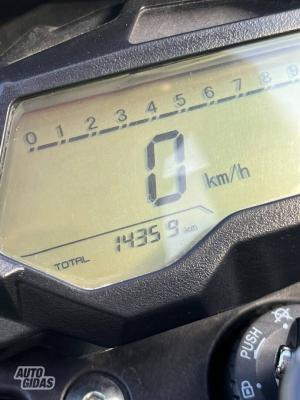 Black Benelli BN 125 2022 in Salcininkai, with an engine capacity of 0.13 L and mileage of 14 thousand km for 2100 €, photo 10 on AUTOMOTO.COM.LV