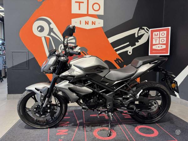 Pelēks Benelli BN 125 2023 Viļņa, ar dzinēja tilpumu 0.13 L un nobraukumu 3 tūkst. km par 1999 €, foto 3 vietnē AUTOMOTO.COM.LV