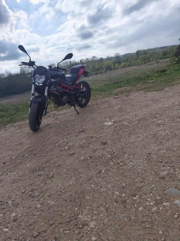 Benelli BN 125 2021 in Kursenai, with an engine capacity of 0.13 L and mileage of 3 thousand km for 1900 €, photo 2 on AUTOMOTO.COM.LV