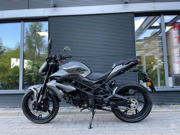 Benelli BN 125 2023 in Riga, with an engine capacity of 0.13 L and mileage of 0 thousand km for 1999 €, photo 2 on AUTOMOTO.COM.LV