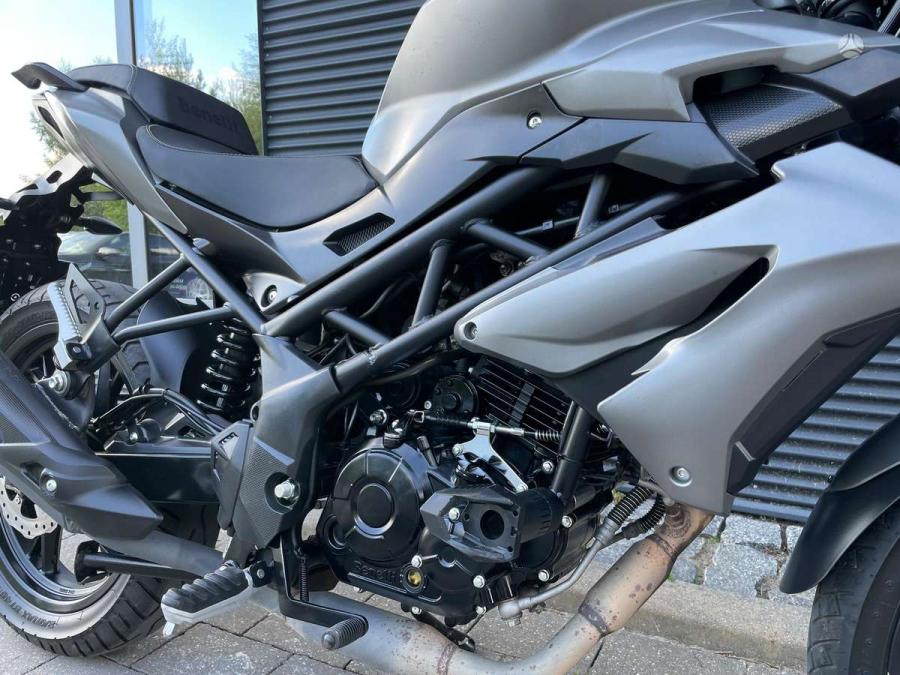 Benelli BN 125 2023 Rīga, ar dzinēja tilpumu 0.13 L un nobraukumu 0 tūkst. km par 1999 €, foto 12 vietnē AUTOMOTO.COM.LV