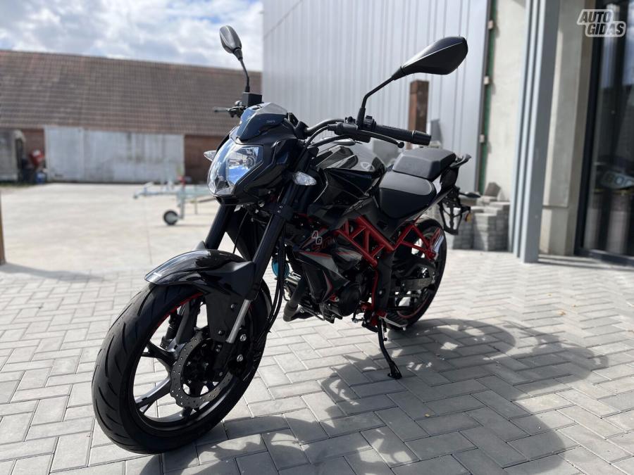 Benelli BN 125 2025 Mokolai, ar dzinēja tilpumu 0.13 L un nobraukumu 0 tūkst. km par 2550 €, foto 4 vietnē AUTOMOTO.COM.LV