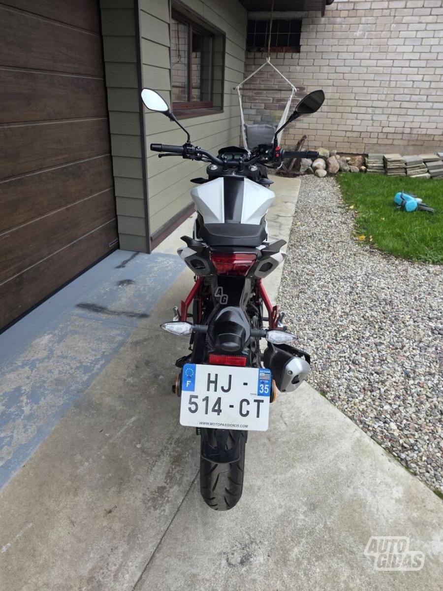 Белый Бенелли BN 125 2026 в Пасвалис, объемом двигателя 0.13 л и пробегом 1 тыс. км за 1799 €, фото 18 на AUTOMOTO.COM.LV