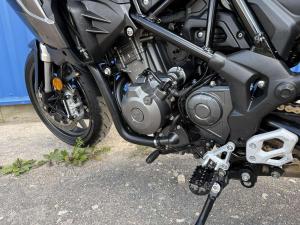 Benelli TRK 502 2019 in Ukmerge, with an engine capacity of 0.50 L and mileage of 30 thousand km for 3600 €, photo 8 on AUTOMOTO.COM.LV