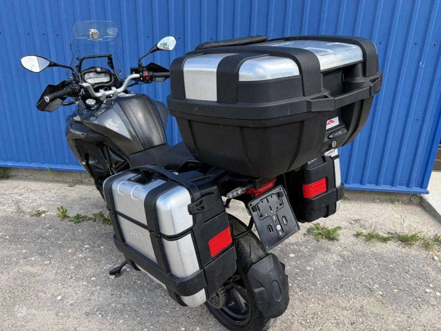 Benelli TRK 502 2019 in Ukmerge, with an engine capacity of 0.50 L and mileage of 30 thousand km for 3600 €, photo 9 on AUTOMOTO.COM.LV