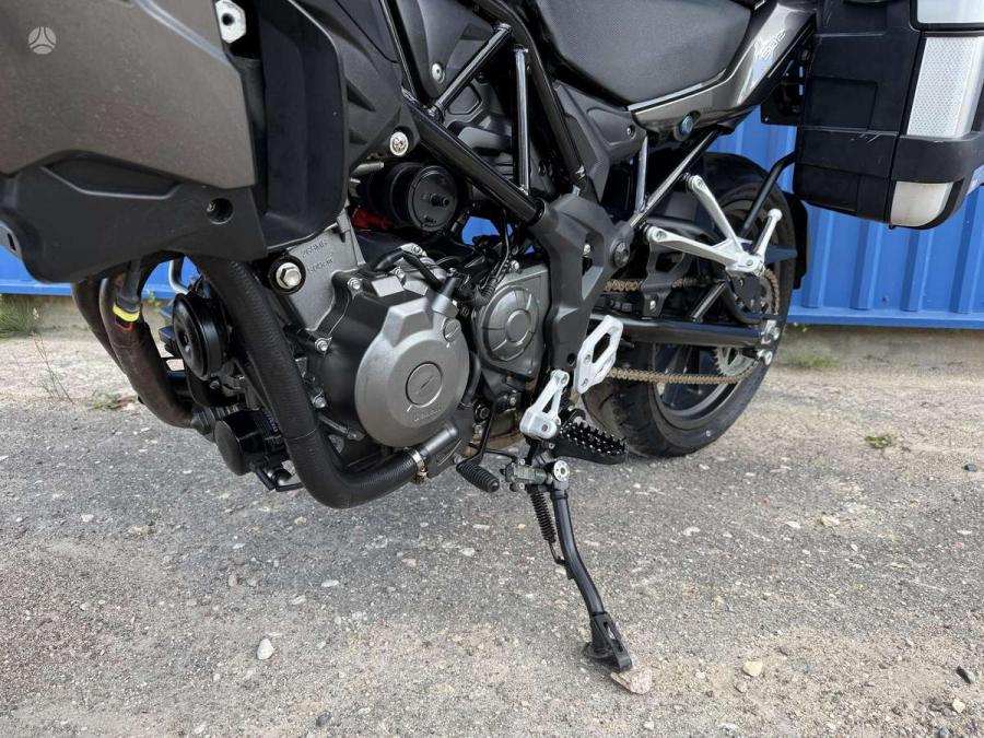 Benelli TRK 502 2019 in Ukmerge, with an engine capacity of 0.50 L and mileage of 30 thousand km for 3600 €, photo 16 on AUTOMOTO.COM.LV