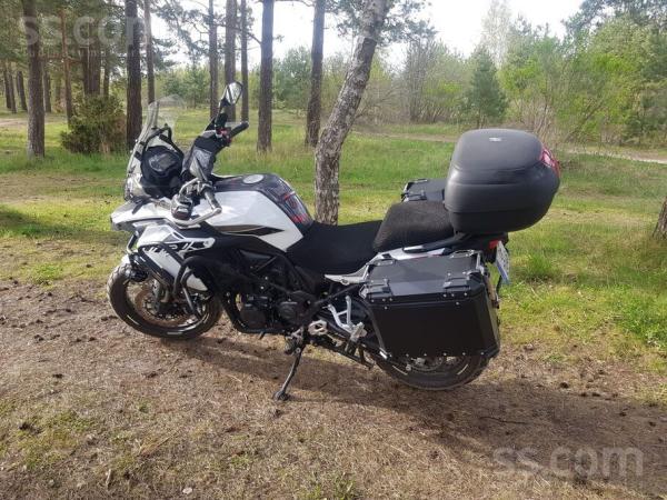 Benelli TRK 502 2023 in Liepaja, with an engine capacity of 0.50 L and mileage of 0 thousand km for 3900 €, photo 2 on AUTOMOTO.COM.LV