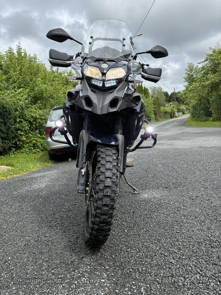 Melns Benelli TRK 502X 2020 Tallina, ar dzinēja tilpumu 0.00 L un nobraukumu 17 tūkst. km par 3990 €, foto 6 vietnē AUTOMOTO.COM.LV