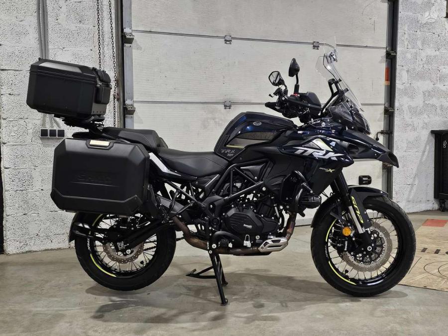 Blue Benelli TRK 502X 2023 in Marijampole, with an engine capacity of 0.50 L and mileage of 8 thousand km for 5490 €, photo 13 on AUTOMOTO.COM.LV