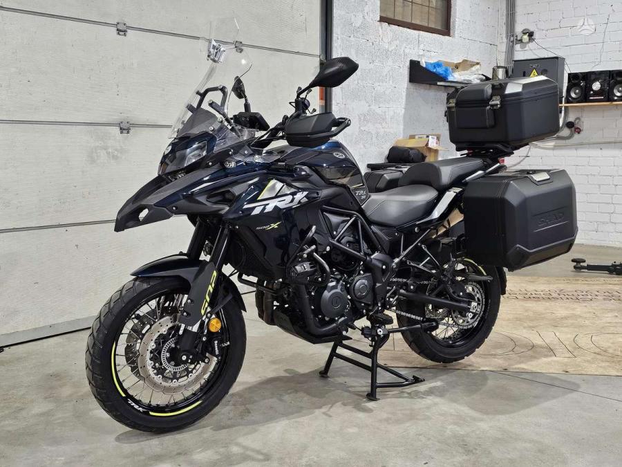 Blue Benelli TRK 502X 2023 in Marijampole, with an engine capacity of 0.50 L and mileage of 8 thousand km for 5490 €, photo 16 on AUTOMOTO.COM.LV
