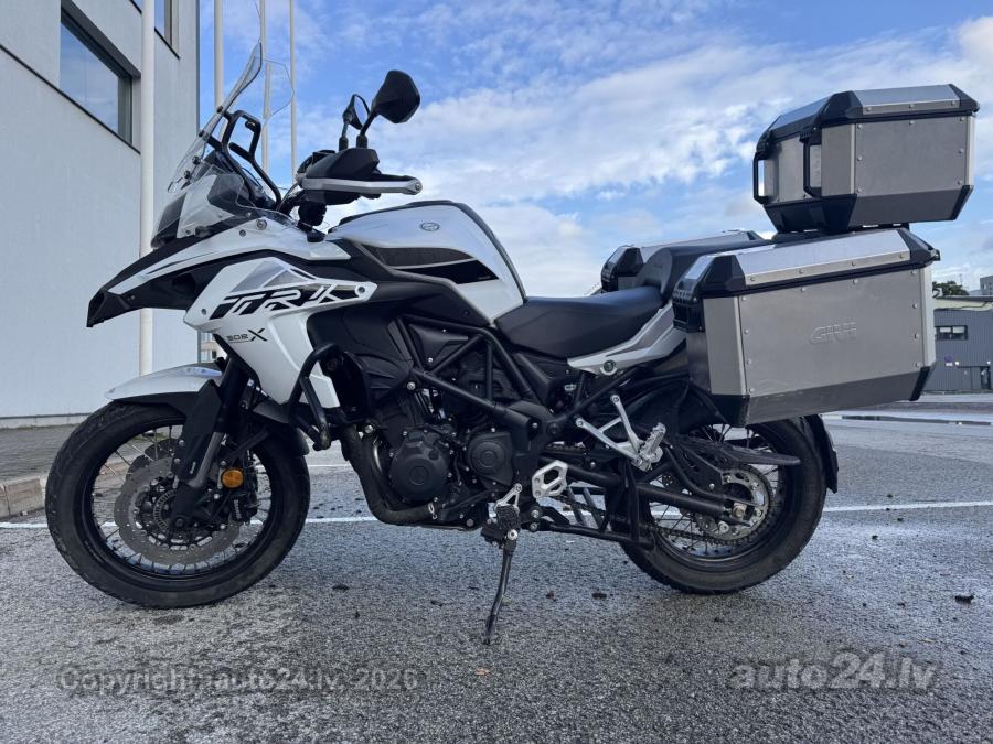Benelli TRK 502X 2020 in Tallinn, with an engine capacity of 0.50 L and mileage of 13 thousand km for 4200 €, photo 1 on AUTOMOTO.COM.LV