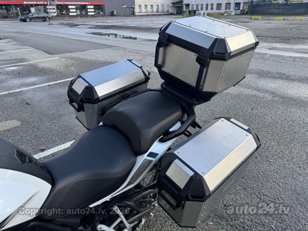 Benelli TRK 502X 2020 in Tallinn, with an engine capacity of 0.50 L and mileage of 13 thousand km for 4200 €, photo 6 on AUTOMOTO.COM.LV