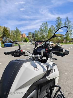 Balts Benelli TRK 502X 2019 Tartu, ar dzinēja tilpumu 0.50 L un nobraukumu 22 tūkst. km par 3400 €, foto 5 vietnē AUTOMOTO.COM.LV