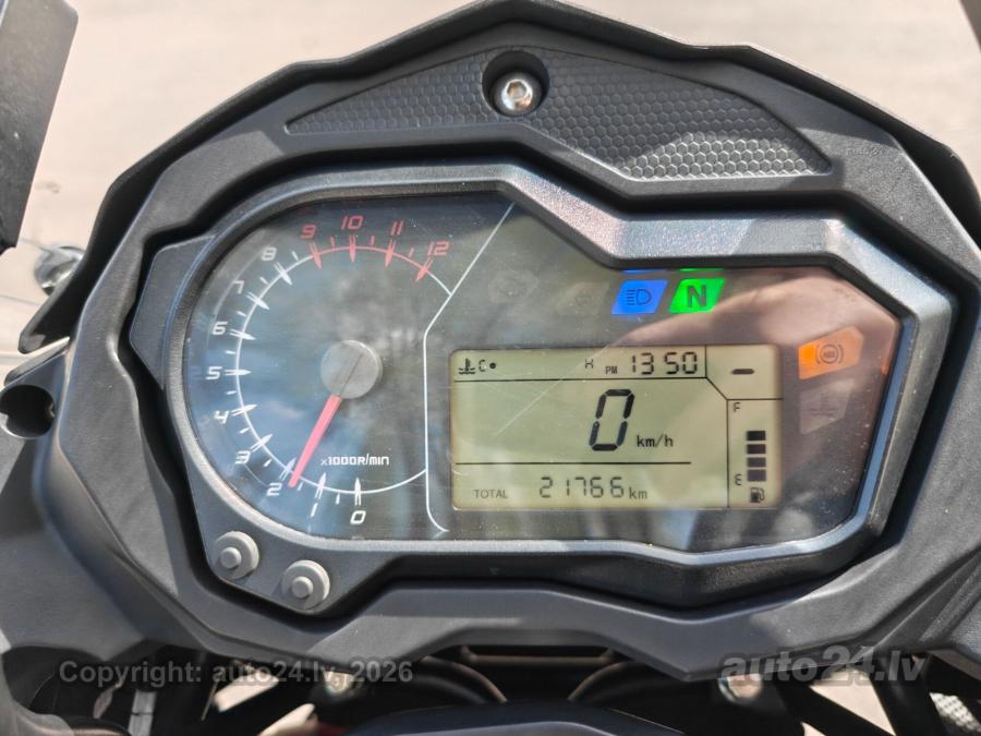 Balts Benelli TRK 502X 2019 Tartu, ar dzinēja tilpumu 0.50 L un nobraukumu 22 tūkst. km par 3400 €, foto 10 vietnē AUTOMOTO.COM.LV
