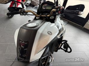 White Benelli TRK 502X 2020 in Tallinn, with an engine capacity of 0.50 L and mileage of 14 thousand km for 4290 €, photo 5 on AUTOMOTO.COM.LV