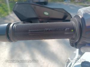 Белый Бенелли TRK 502X 2020 в Таллин, объемом двигателя 0.50 л и пробегом 17 тыс. км за 5500 €, фото 6 на AUTOMOTO.COM.LV