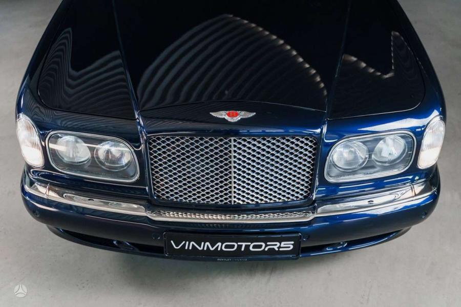 Blue Bentley Arnage 2001 in Vilnius, with an engine capacity of 6.75 L and mileage of 118 thousand km for 36999 €, photo 27 on AUTOMOTO.COM.LV