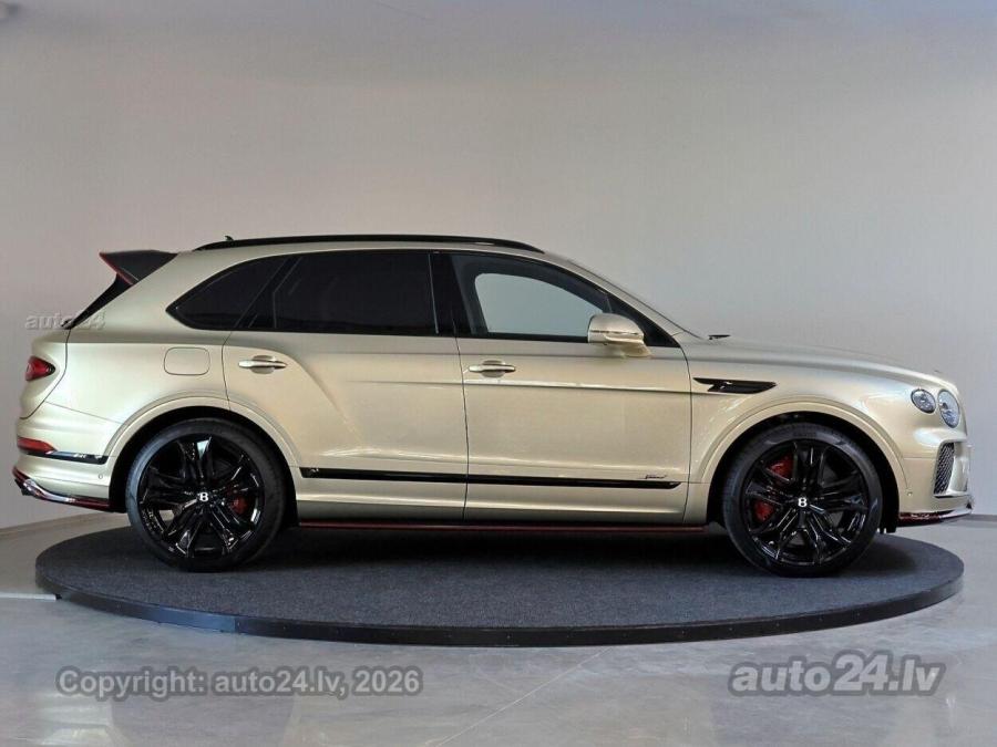 Smilšu krāsa Bentley Bentayga 2026 Tallina, ar dzinēja tilpumu 4.00 L un nobraukumu 35 tūkst. km par 372886 €, foto 19 vietnē AUTOMOTO.COM.LV