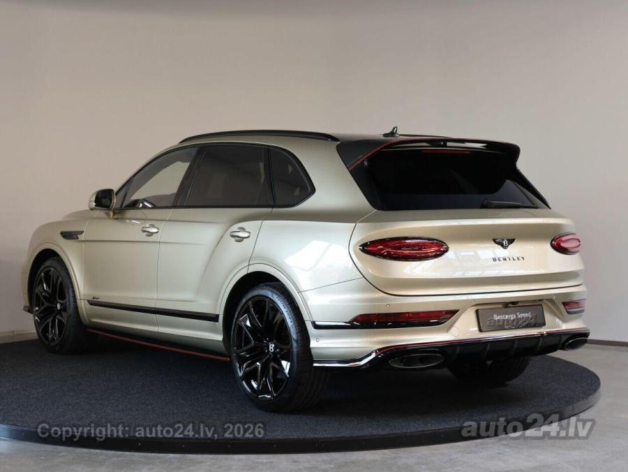 Smilšu krāsa Bentley Bentayga 2026 Tallina, ar dzinēja tilpumu 4.00 L un nobraukumu 35 tūkst. km par 372886 €, foto 20 vietnē AUTOMOTO.COM.LV