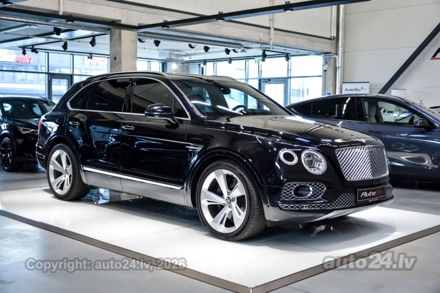Melns Bentley Bentayga 2017 Tallina, ar dzinēja tilpumu 6.00 L un nobraukumu 144 tūkst. km par 94000 €, foto 1 vietnē AUTOMOTO.COM.LV